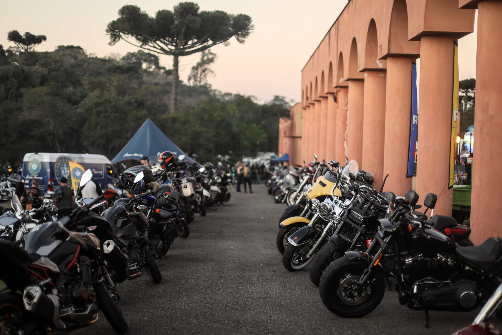 MOTORCYCLE FEST 2025 EM CURITIBA: ENCONTRO DE MOTOS, MÚSICA E CULTURA ...